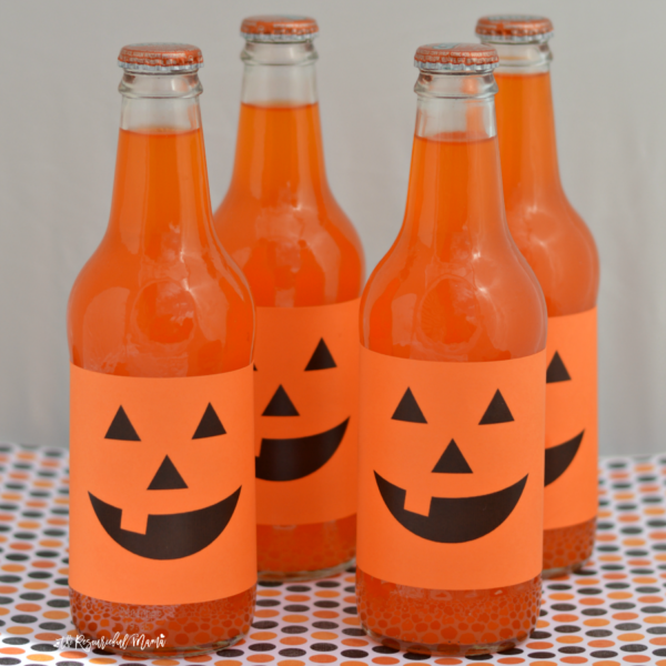 Super Easy Jack O' Lantern Halloween Drinks - The Resourceful Mama