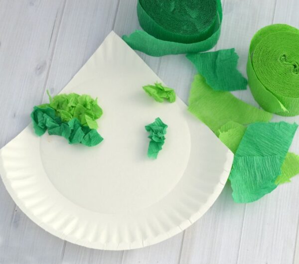 Crepe Paper Christmas Tree Craft for Kids - The Resourceful Mama